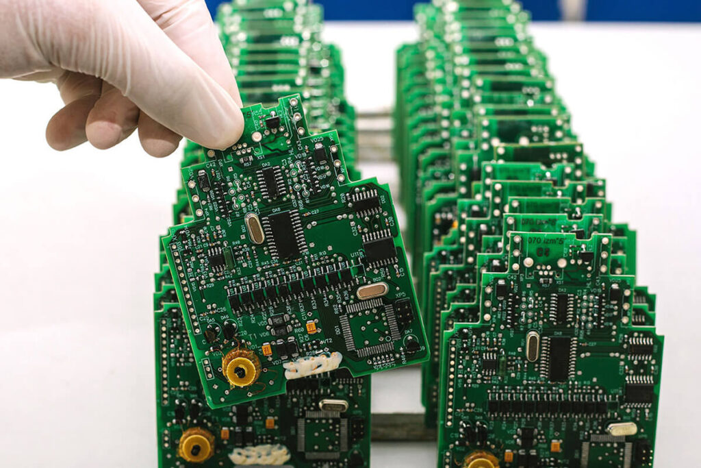 Designing for Size and Space Constraints in IoT PCBs: Challenges and ...